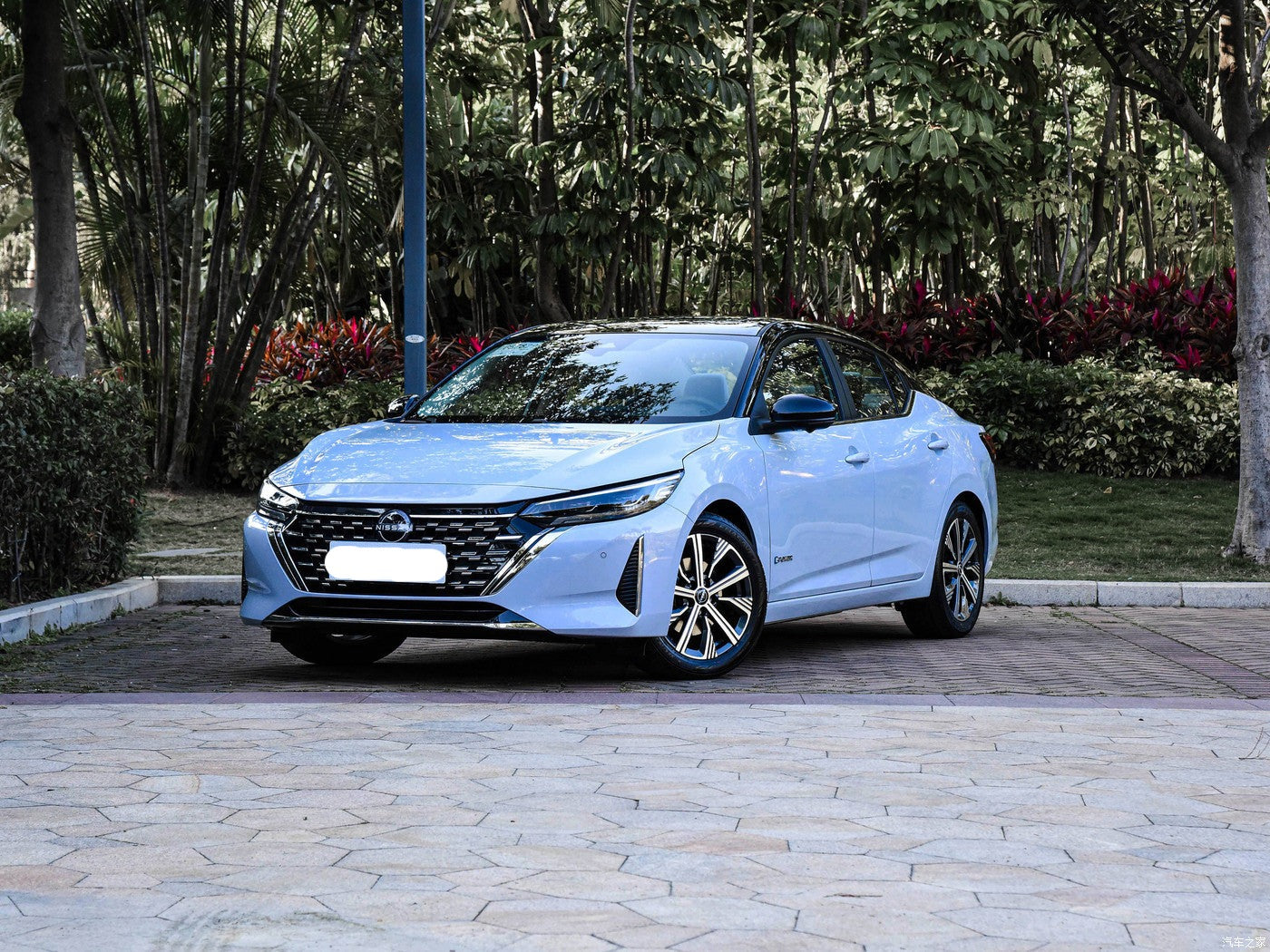 Nissan Sylphy 2023 1.6L CVT Premium version – JD Auto